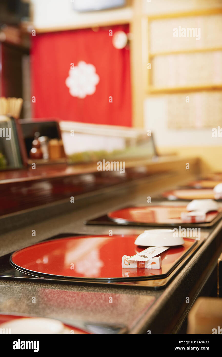 Sushi restaurant interior Stock Photo - Alamy