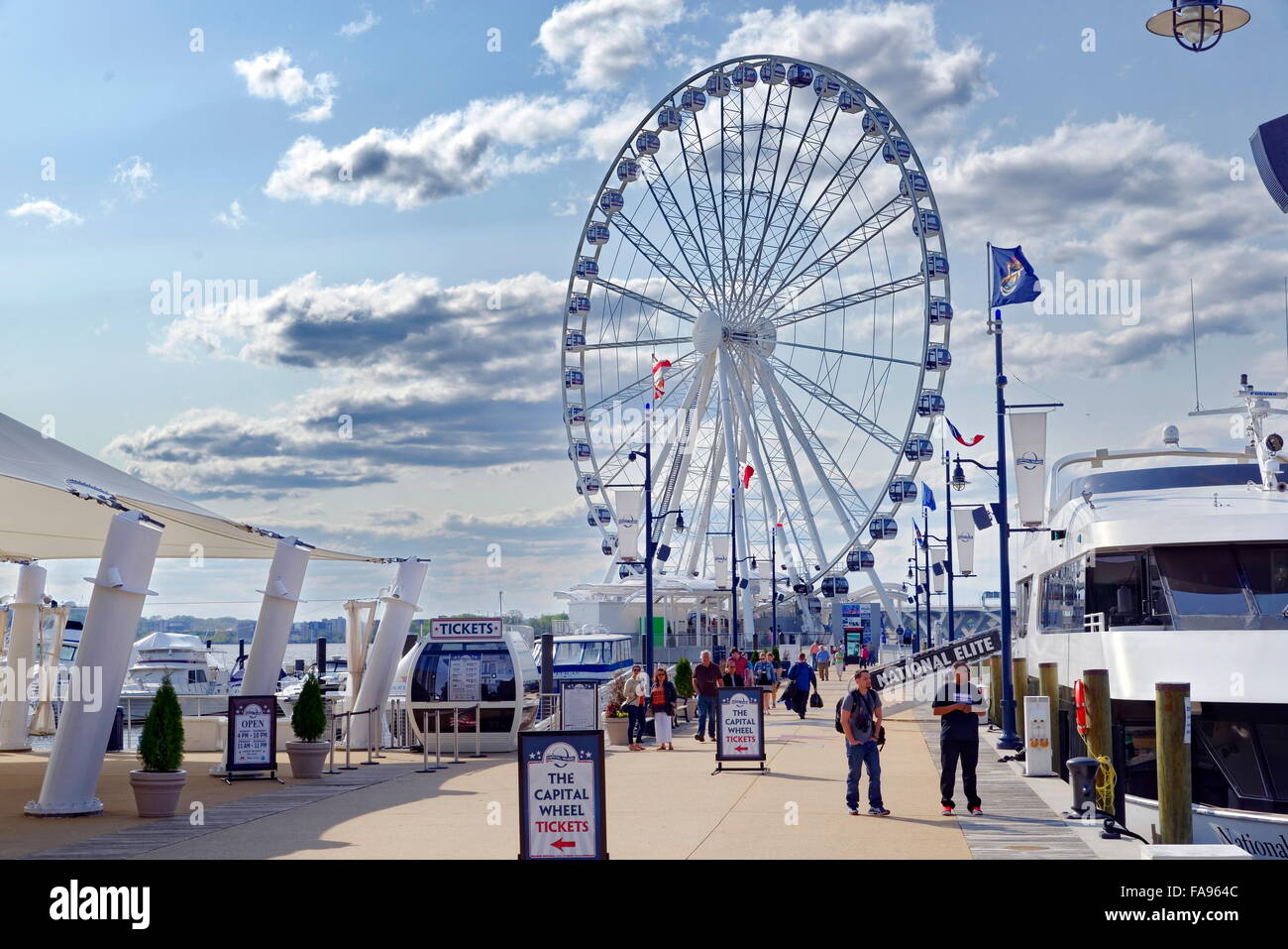 Capital Wheel seen from the National Harbor, Maryland, USA Stock Photo ...