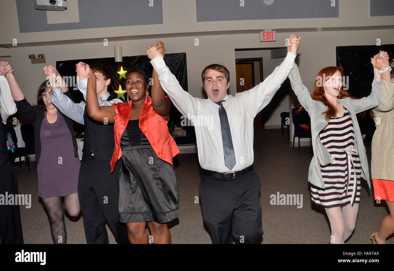 Young people dancing Stock Photo - Alamy