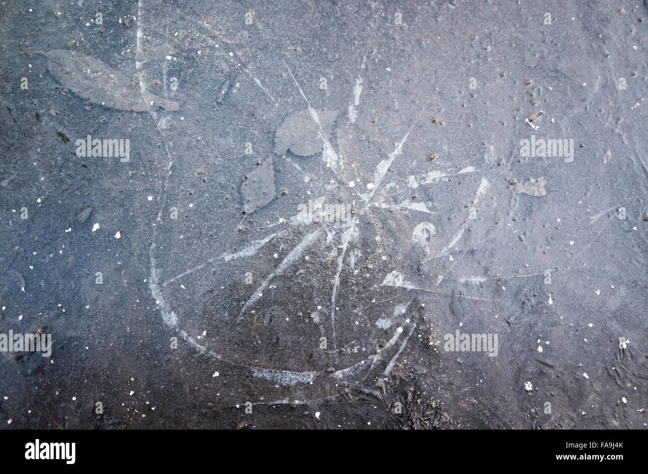 Thin ice hi-res stock photography and images - Alamy