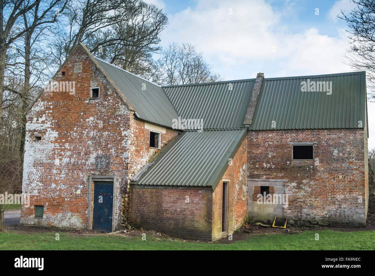 Mod imber training village hi-res stock photography and images - Alamy