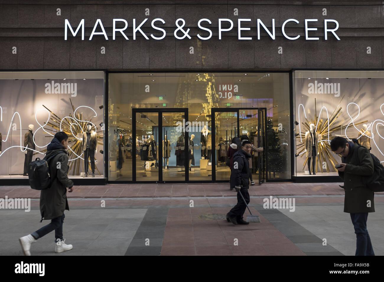 Marks And Spencer Plc Stock Photos & Marks And Spencer Plc Stock Images ...