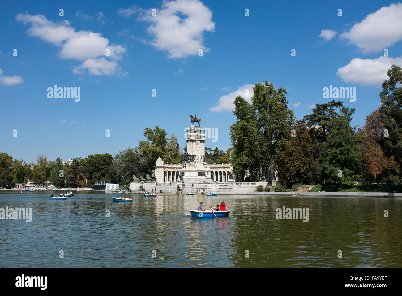 Boating Lake Retiro Park or Parque del Retiro Madrid Spain Stock Photo ...