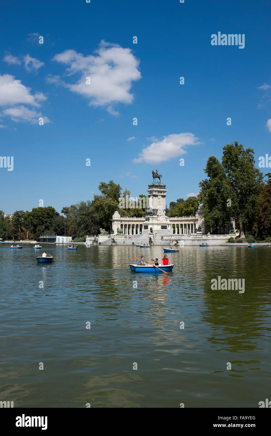 Boating Lake Retiro Park or Parque del Retiro Madrid Spain Stock Photo ...
