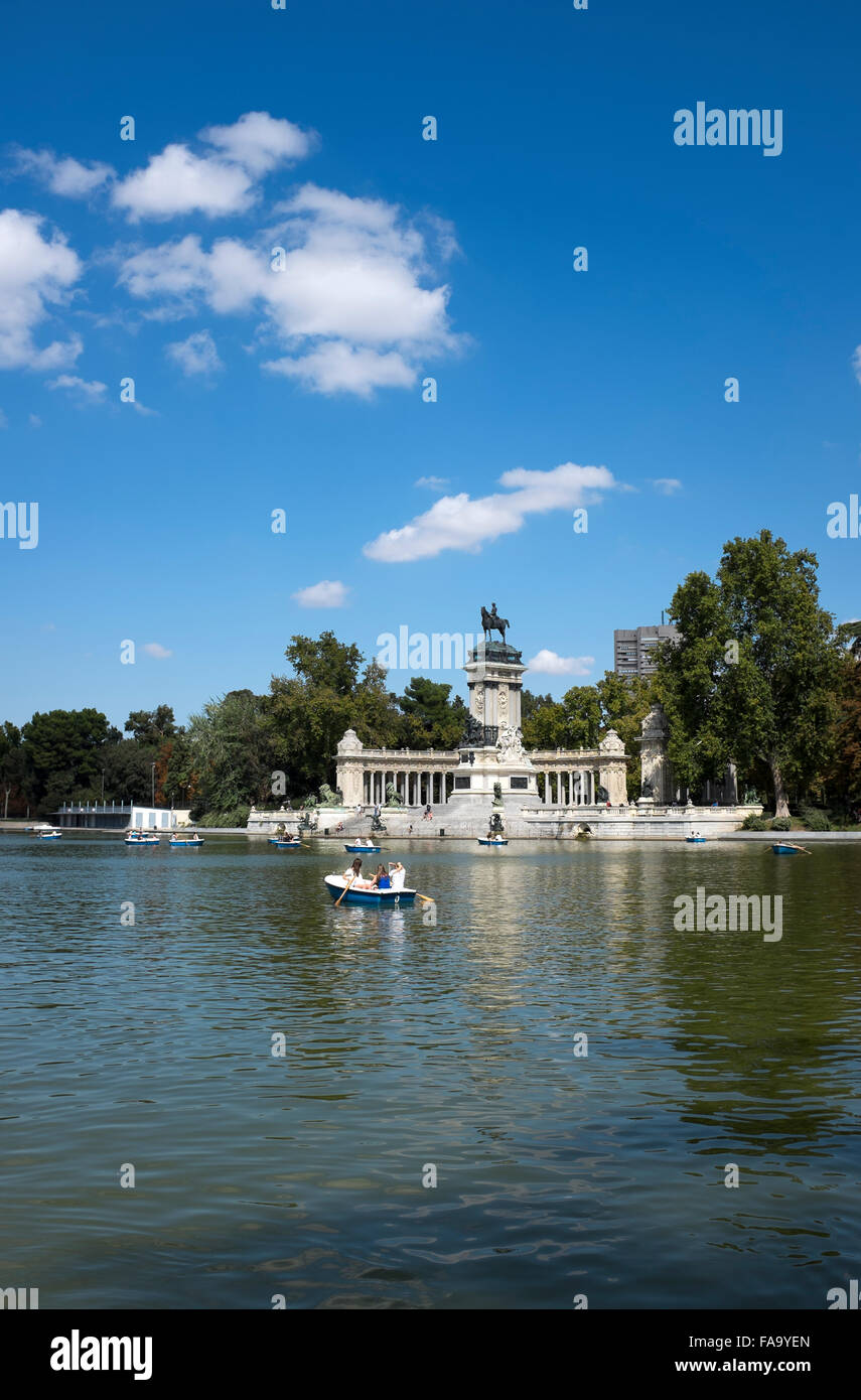 Boating Lake Retiro Park or Parque del Retiro Madrid Spain Stock Photo ...