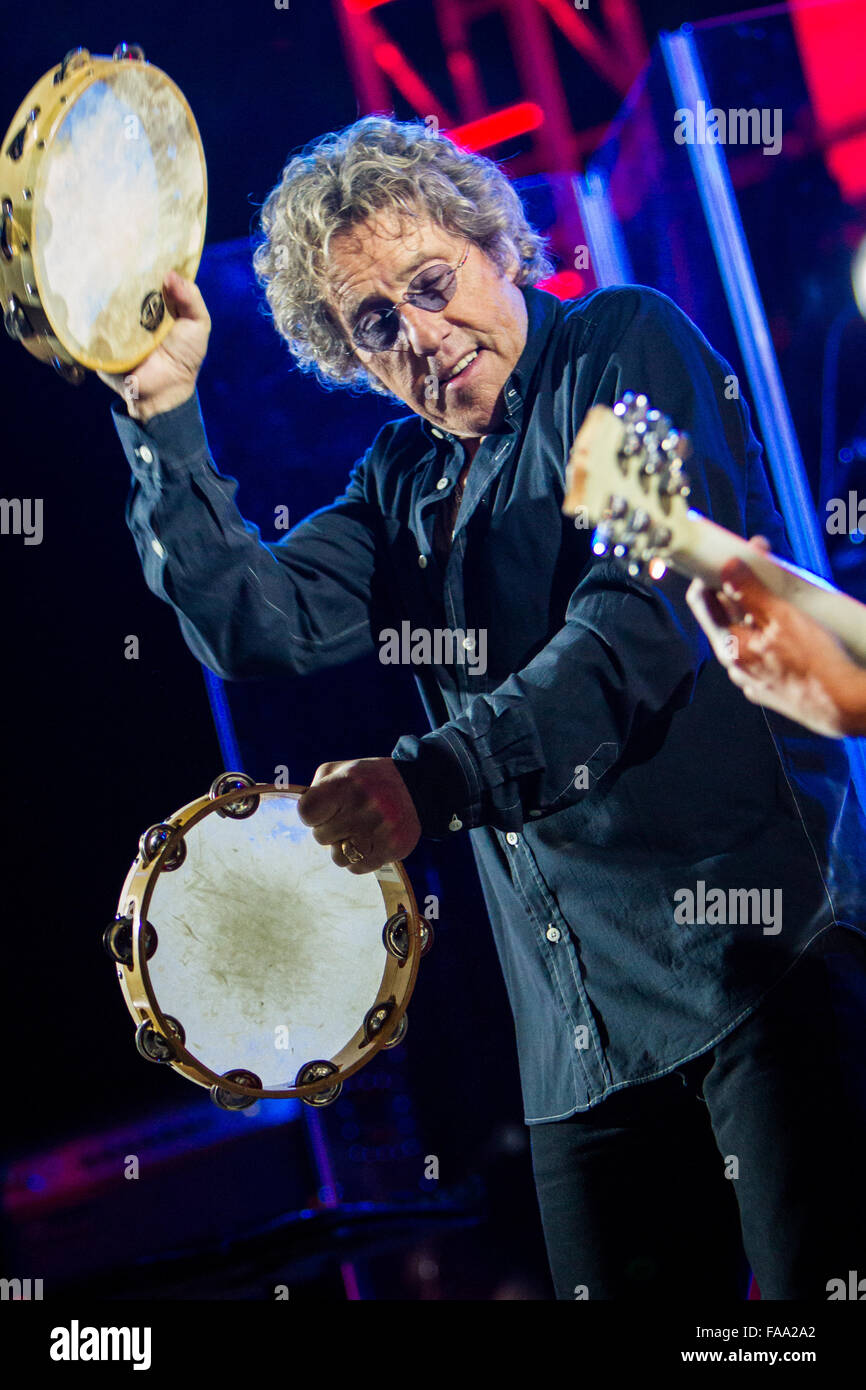 English singer actor roger daltrey hi-res stock photography and images ...