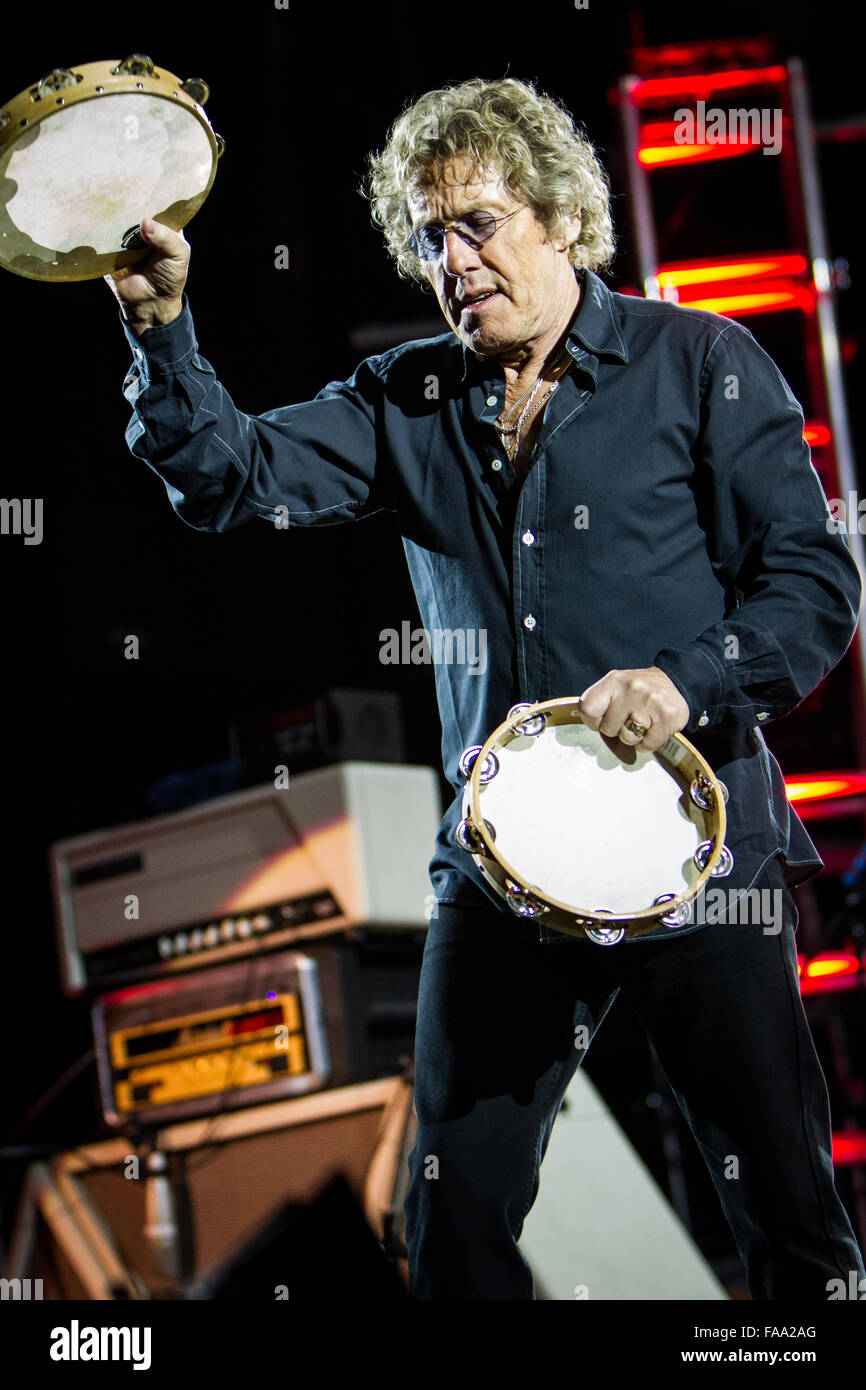English singer actor roger daltrey hi-res stock photography and images ...