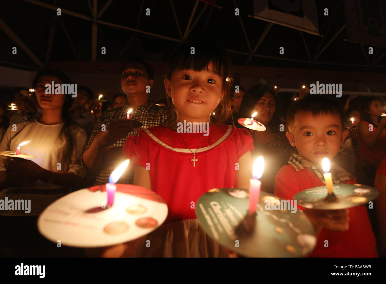 Surabaya, EAST JAVA, INDONESIA. 24th Dec, 2015. Thousands of Christians ...