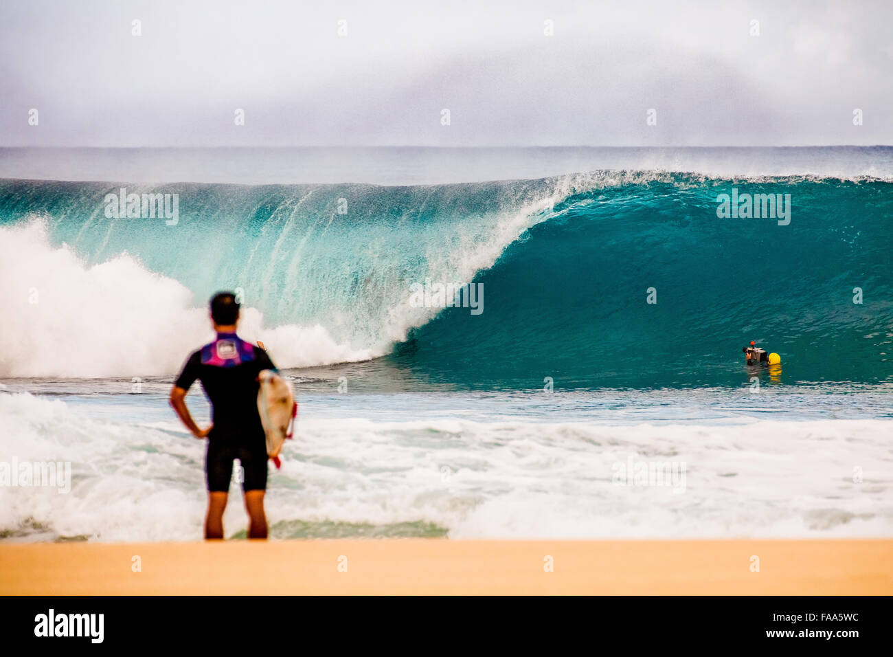 Surfing Pipeline in Hawaii Stock Photo - Alamy