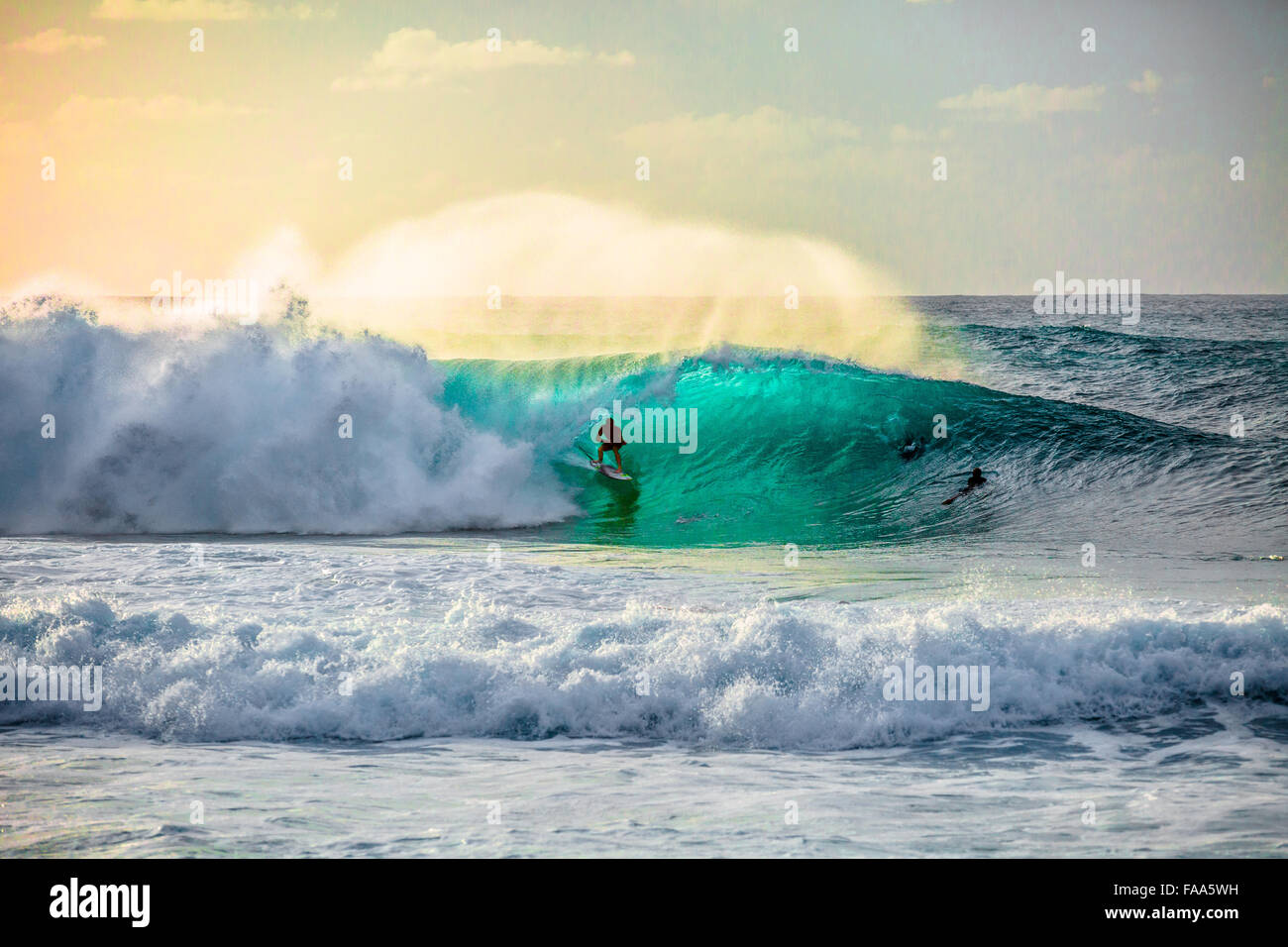 Hawaiian Surf at Pipeline Stock Photo - Alamy