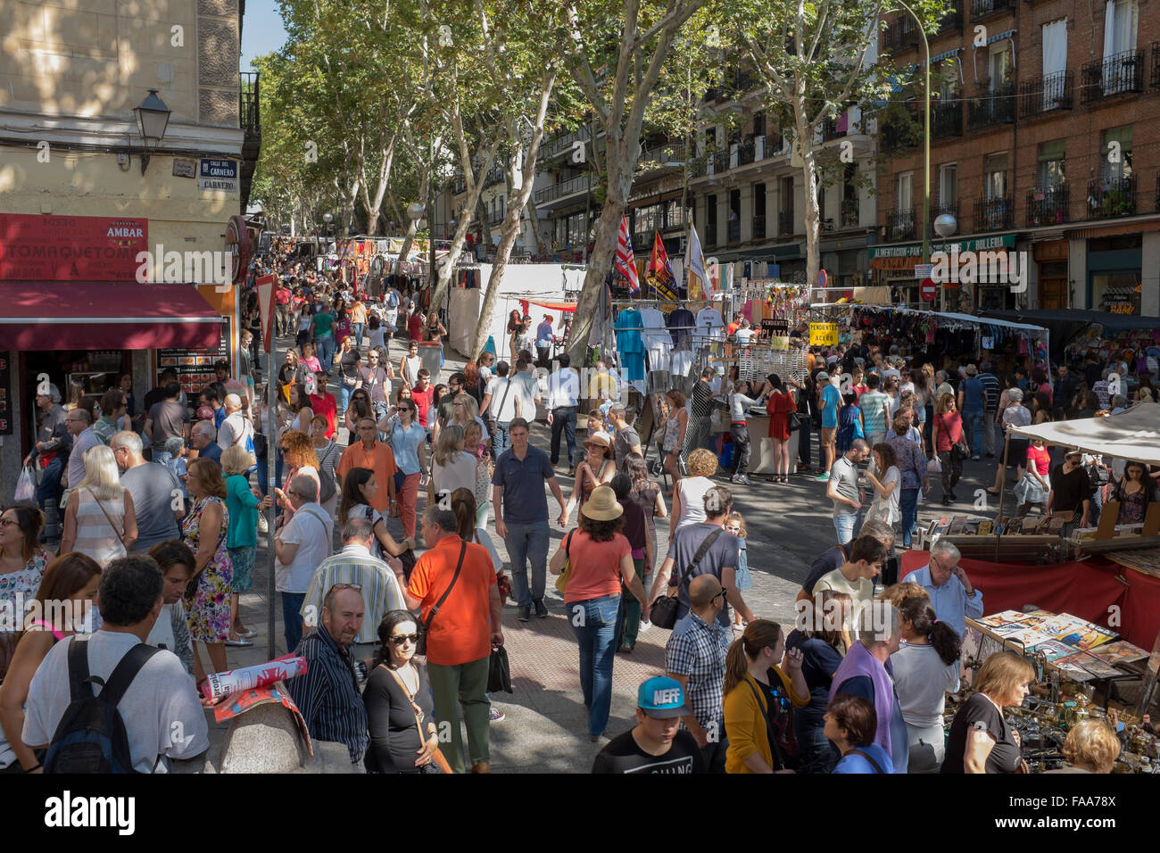 El Rastro Flea Market Madrid Spain Stock Photo - Alamy