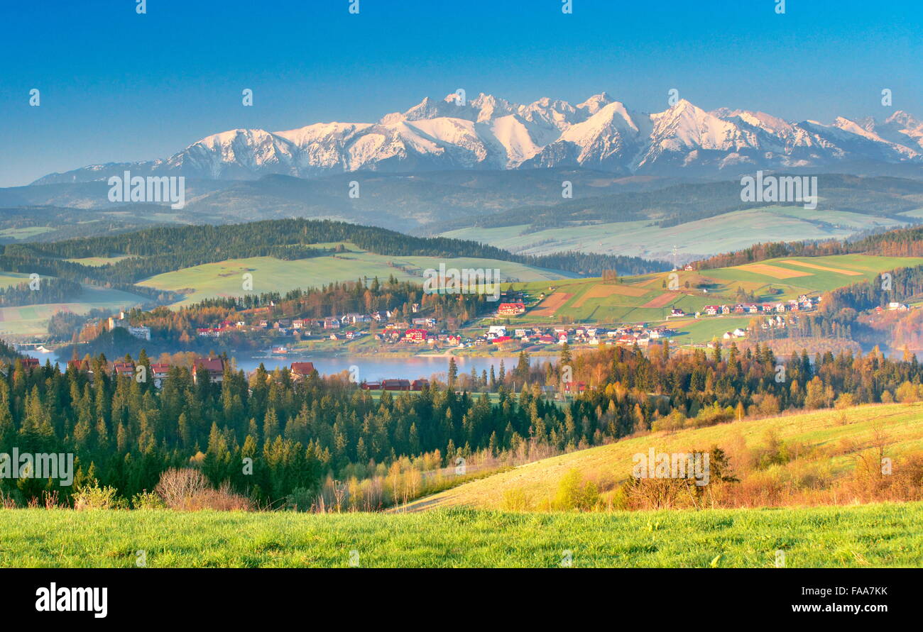 Mountain village tatra mountains hi-res stock photography and images ...