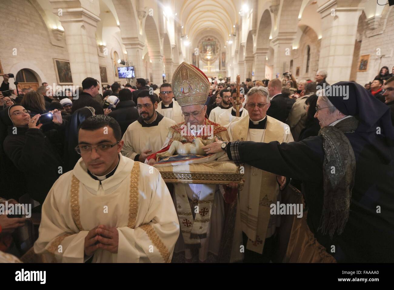Bethlehem, West Bank, Palestinian Territory. 26th Dec, 2015. The Latin ...