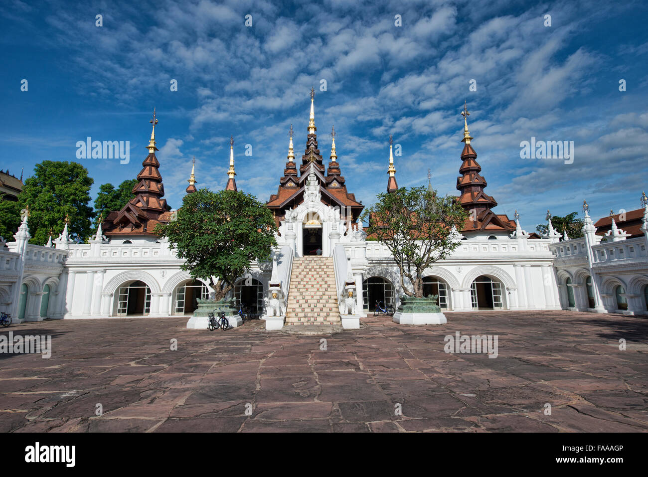 Dhara hi-res stock photography and images - Alamy