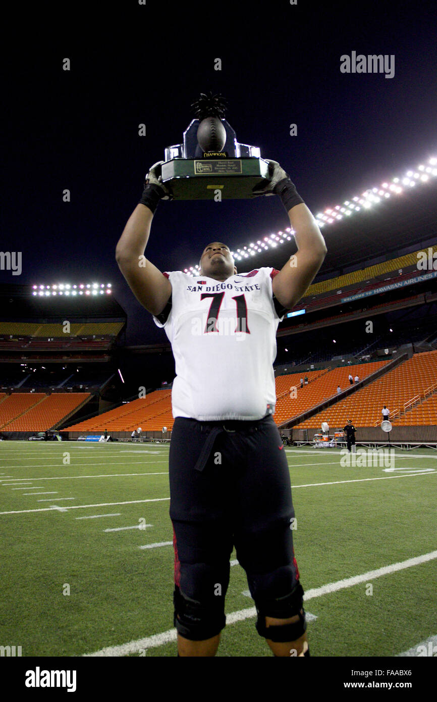 Honolulu, HI, USA. 24th Dec, 2015. San Diego State Aztecs offensive ...