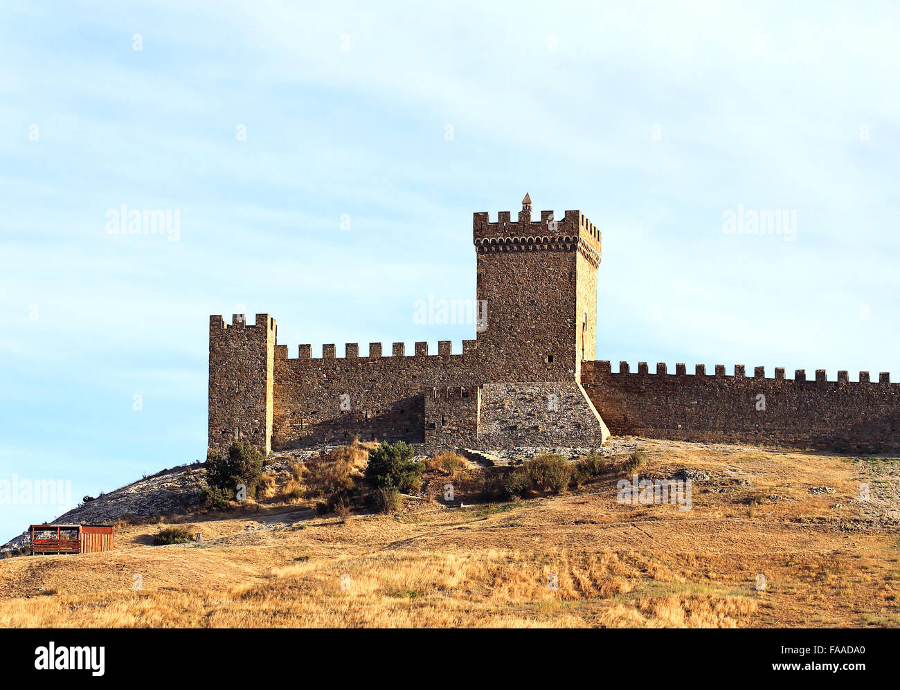 Ancient stone rubble tower hi-res stock photography and images - Alamy