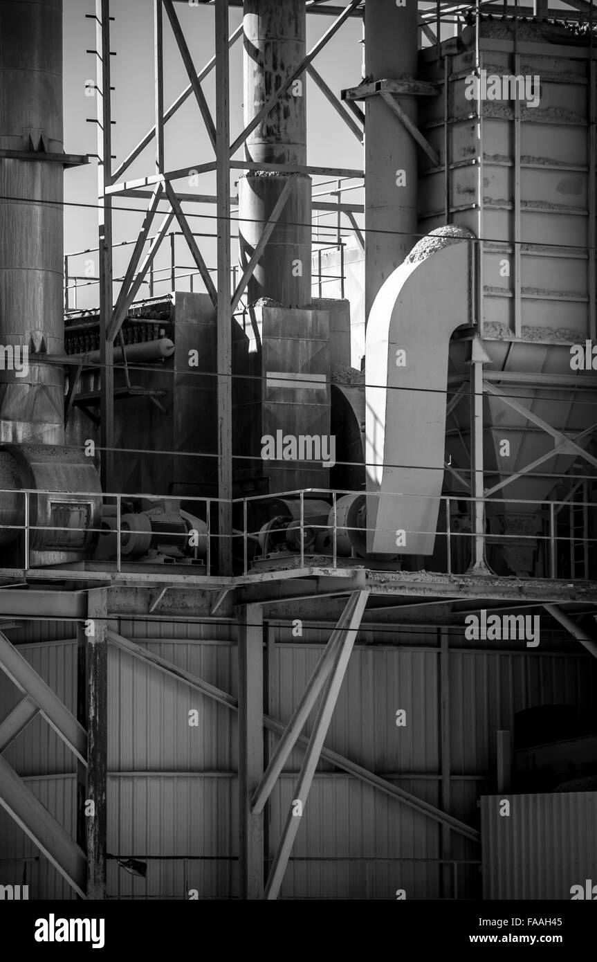 Storage overview Black and White Stock Photos & Images - Alamy