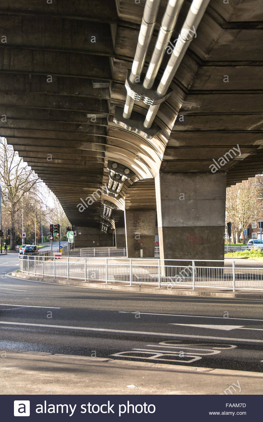 Hammersmith Flyover Stock Photos & Hammersmith Flyover Stock Images - Alamy