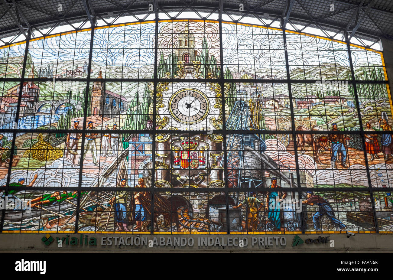 Bilbao mural hi-res stock photography and images - Alamy