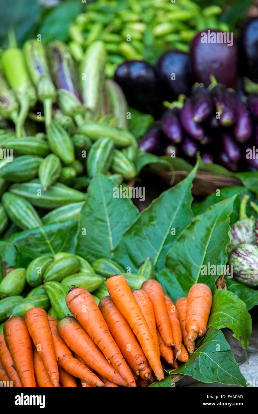 Vegetable on the market in Mumbai, India Stock Photo - Alamy