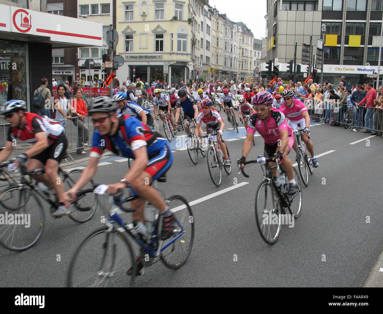 Team telekom hi-res stock photography and images - Alamy