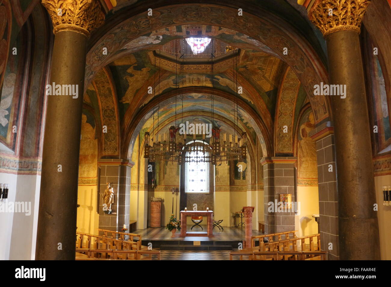 look into the old church "Doppelkirche Schwarzrheindorf" in Bonn ...