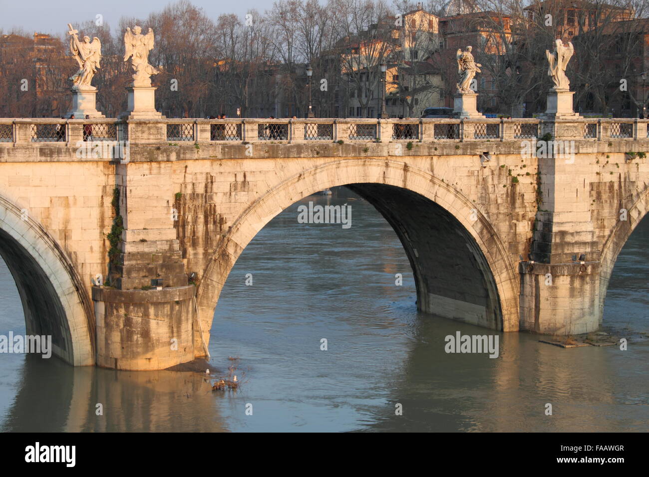 Angel statues bernini bridge angels hi-res stock photography and images ...