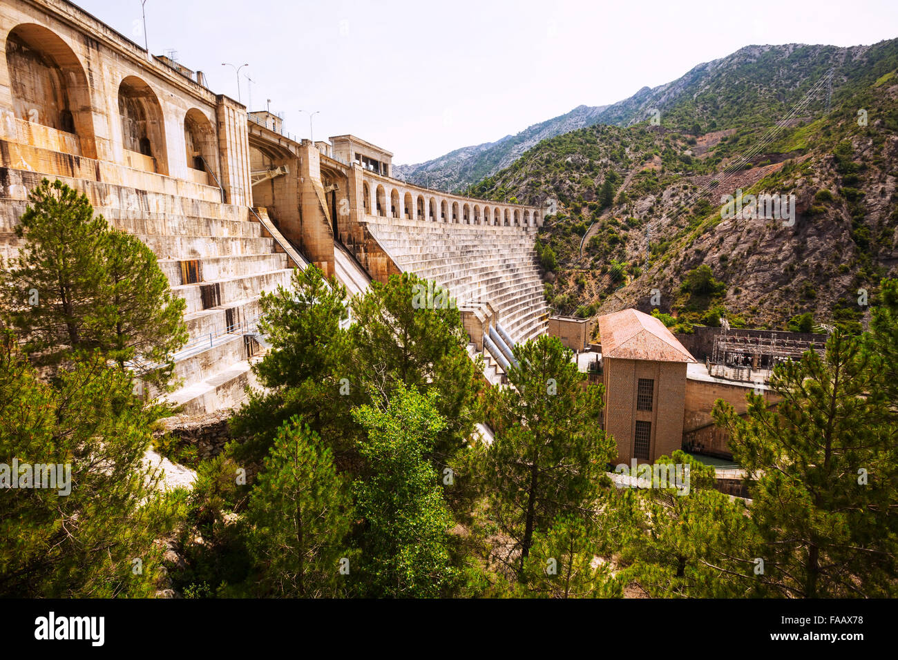 Day view of dam at Segre river. Lleida, Catalonia Stock Photo - Alamy