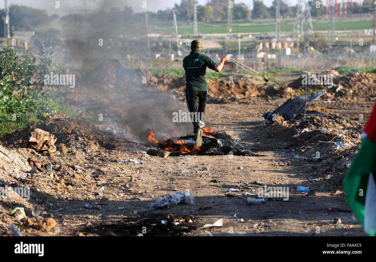 Gaza City, Gaza Strip, Palestinian Territory. 25th Dec, 2015 ...