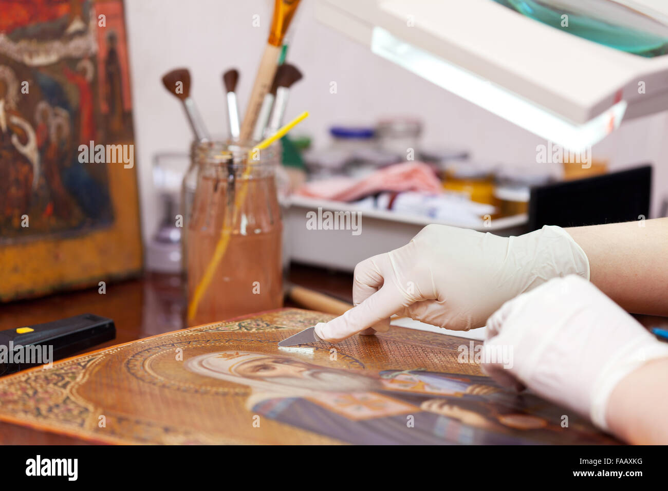 Working on an icon hi-res stock photography and images - Alamy