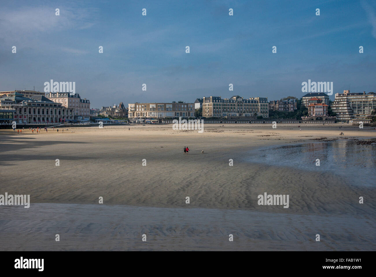 Cote demeraude hi-res stock photography and images - Alamy