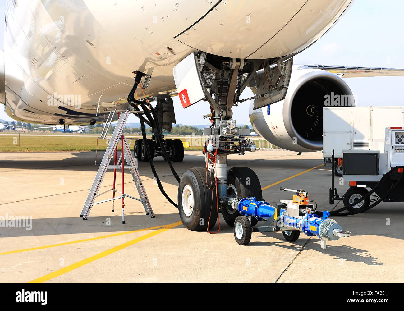 Airplane flight aviation service hi-res stock photography and images ...
