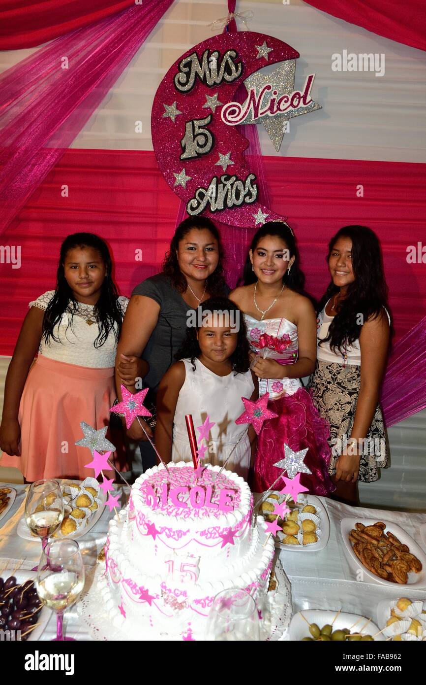 Quinceanera party hi-res stock photography and images - Alamy