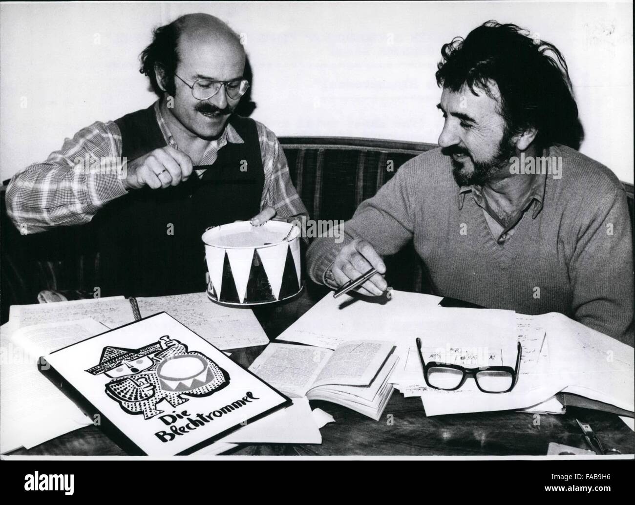 1977 - Volker Schloendorff films ''Die Blechtrommel'' by Guenter grass ...