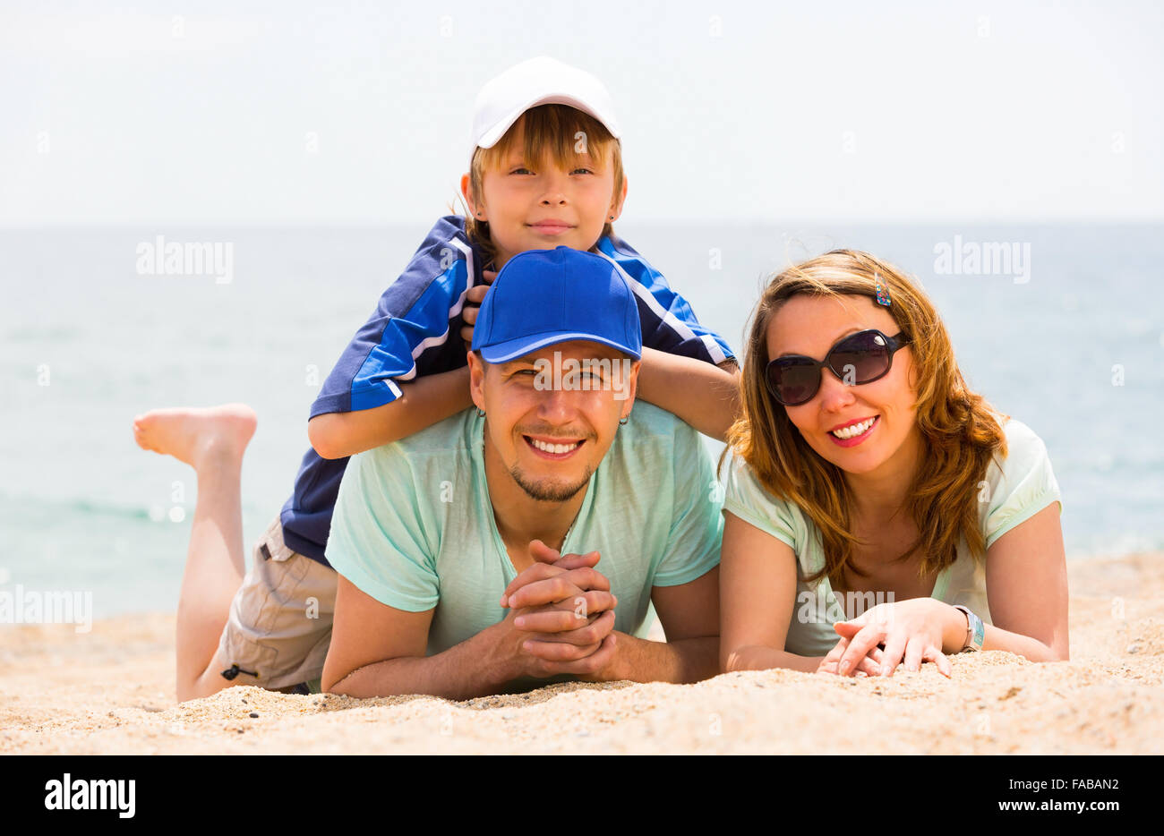 Mother teenage son beach hi-res stock photography and images - Alamy