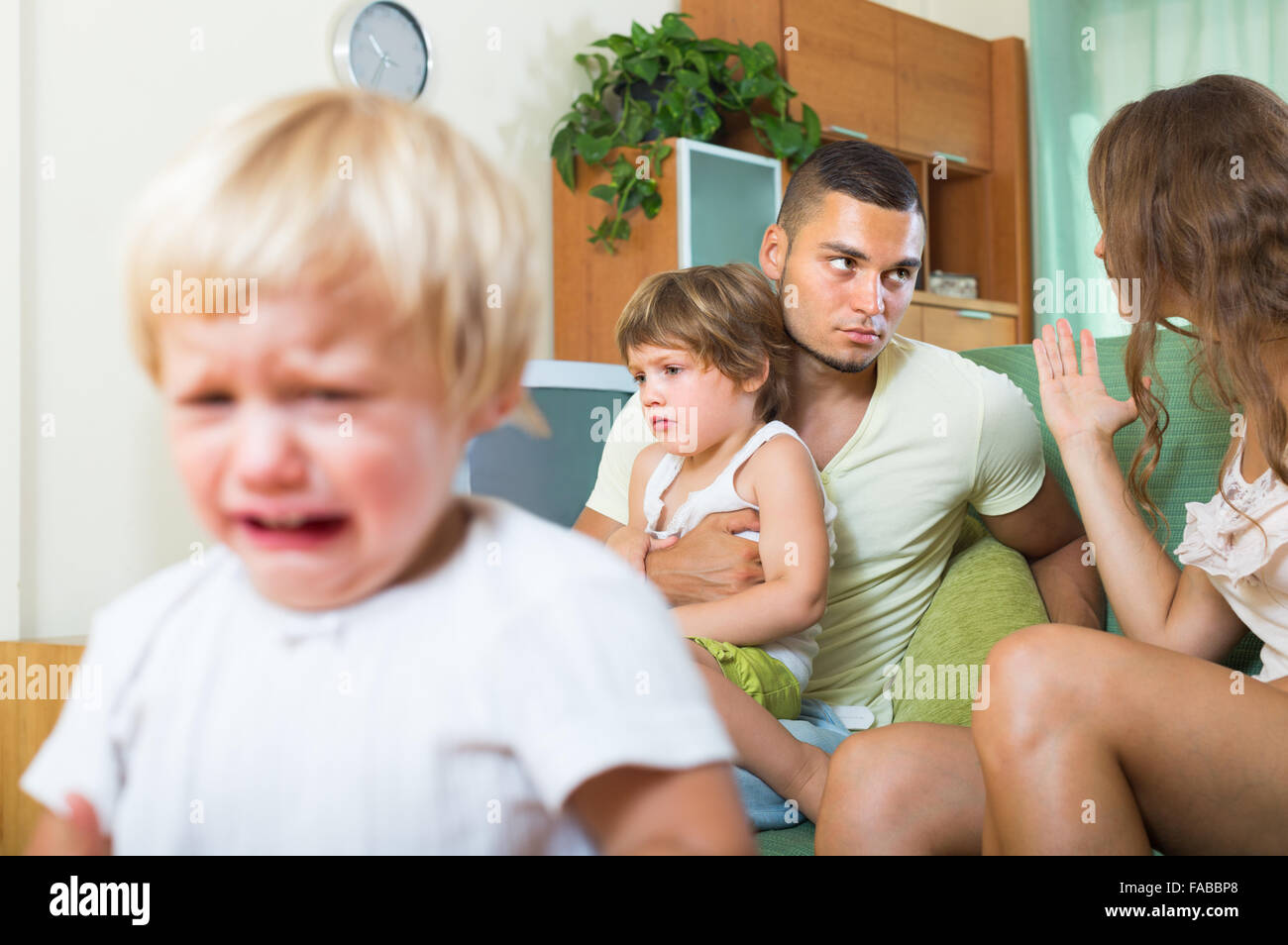 Couple arguing home kids hi-res stock photography and images - Alamy
