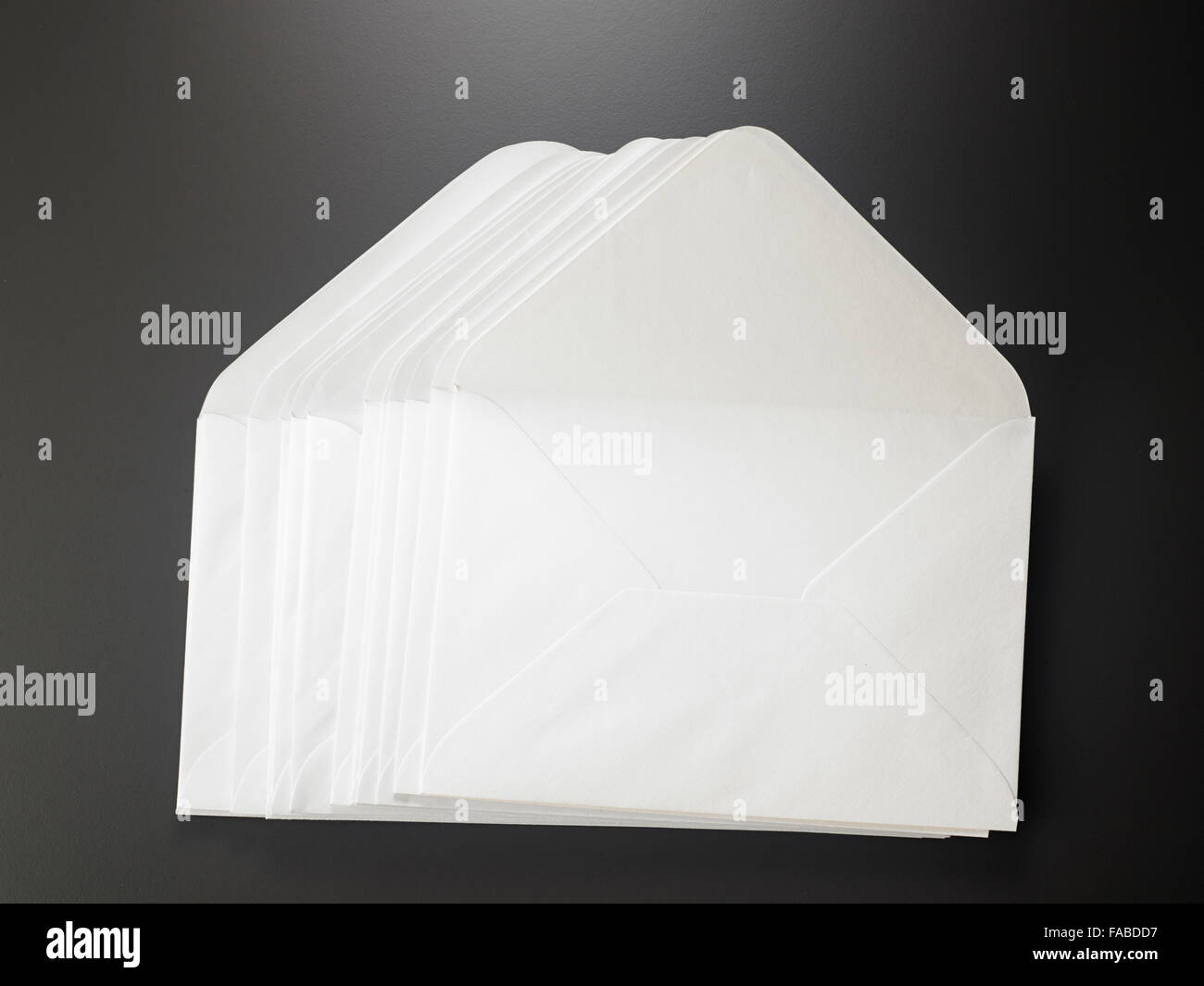 Blank envelope hi-res stock photography and images - Alamy