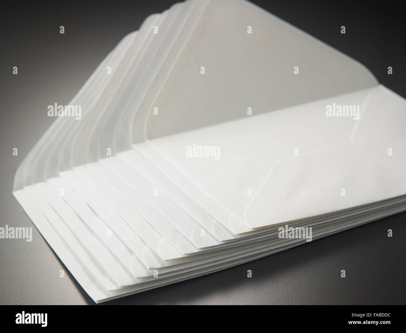 Blank envelope hi-res stock photography and images - Alamy