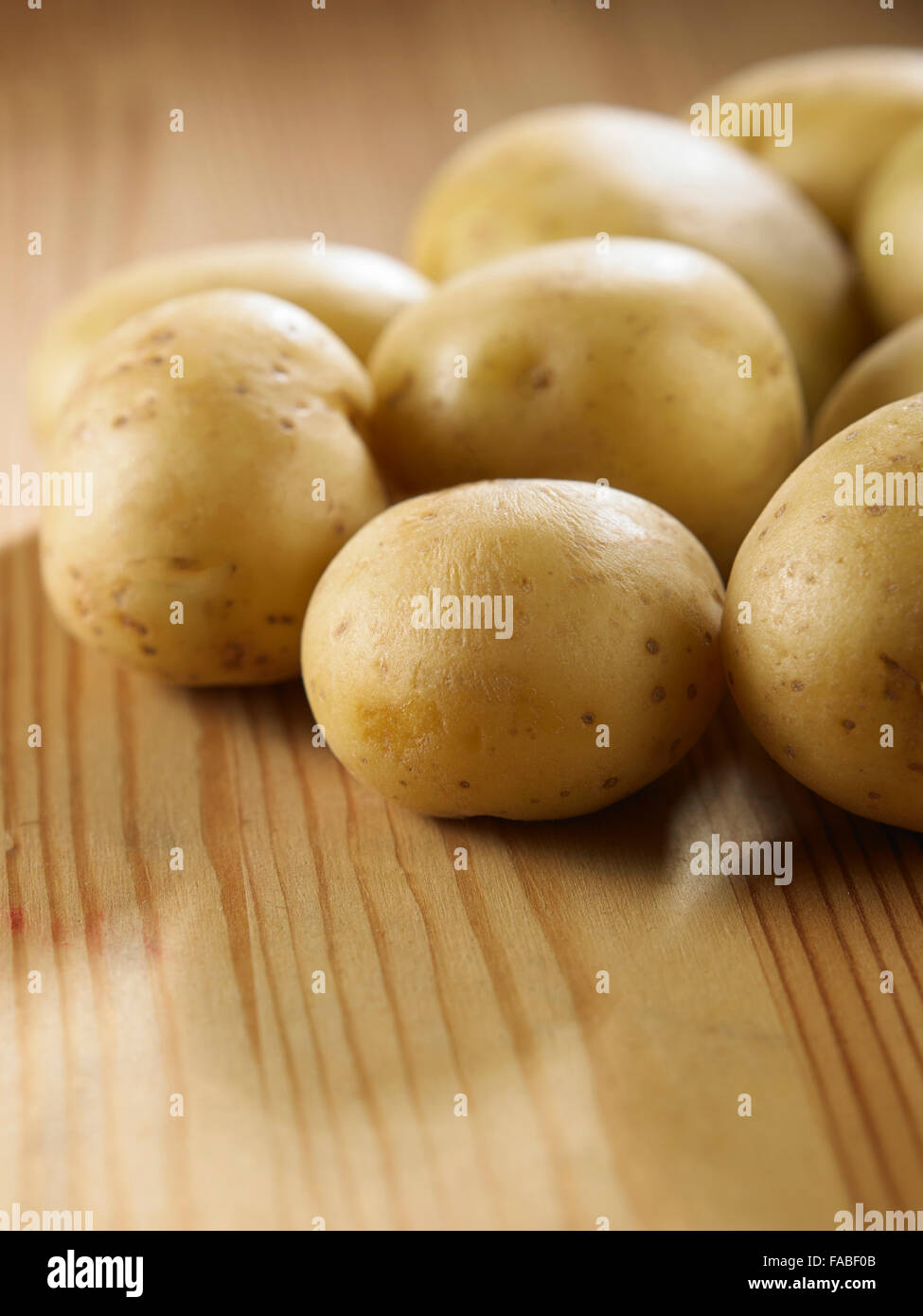 Few potatoes hi-res stock photography and images - Alamy