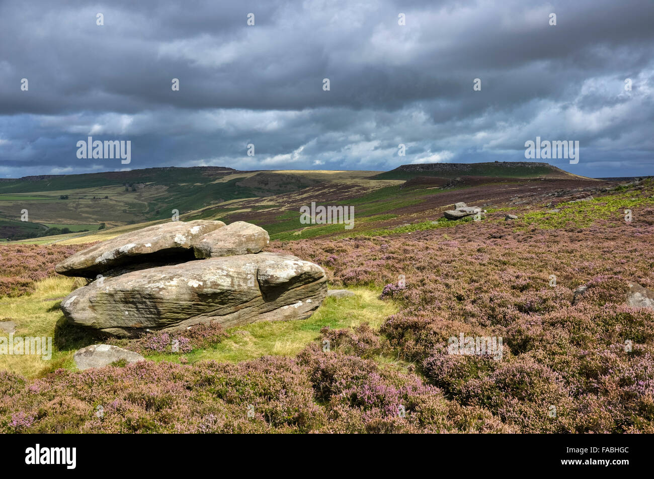 View toward Higger Tor from above Millstone edge in the Peak District ...