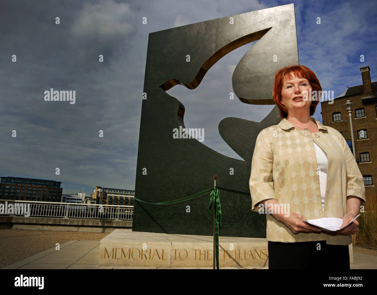 MP Hazel Blears opens the Wapping war memorial in East London Stock ...