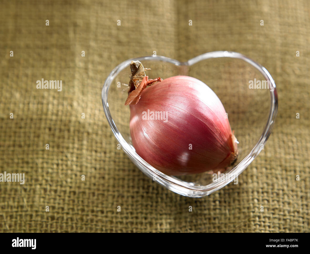 Heart shape with onion hi-res stock photography and images - Alamy