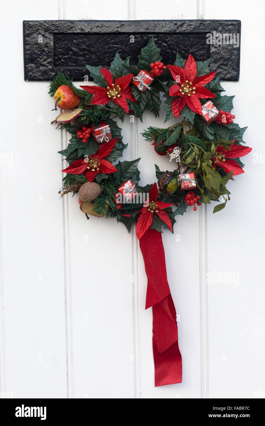 Mistletoe on door hi-res stock photography and images - Alamy