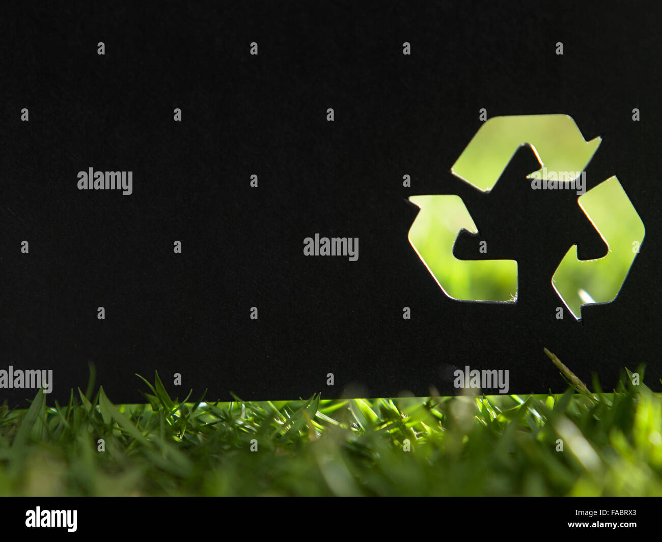 Recycle logo hi-res stock photography and images - Alamy
