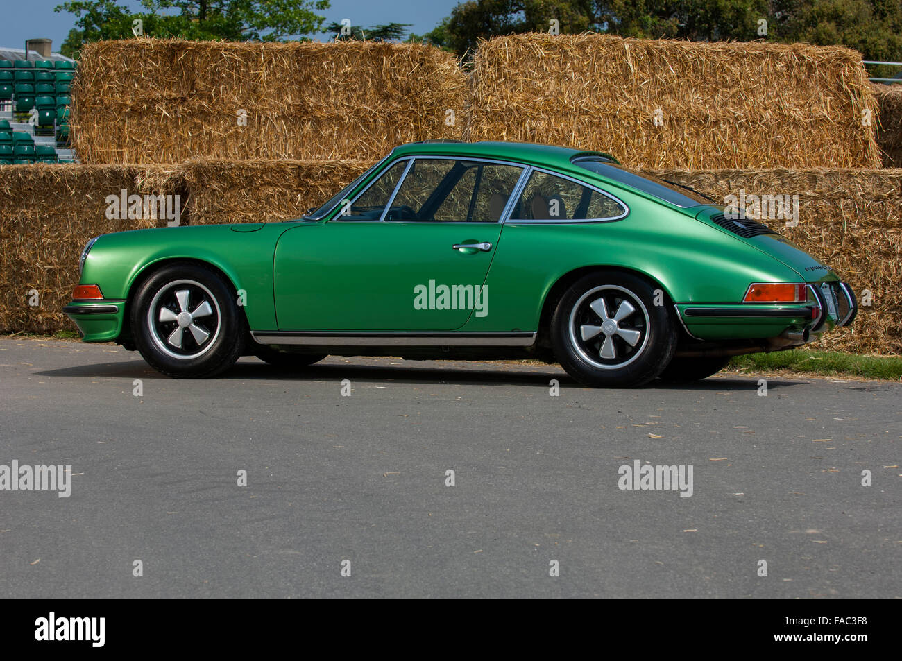 1972 Porsche 911S classic German air cooled sports car Stock Photo - Alamy