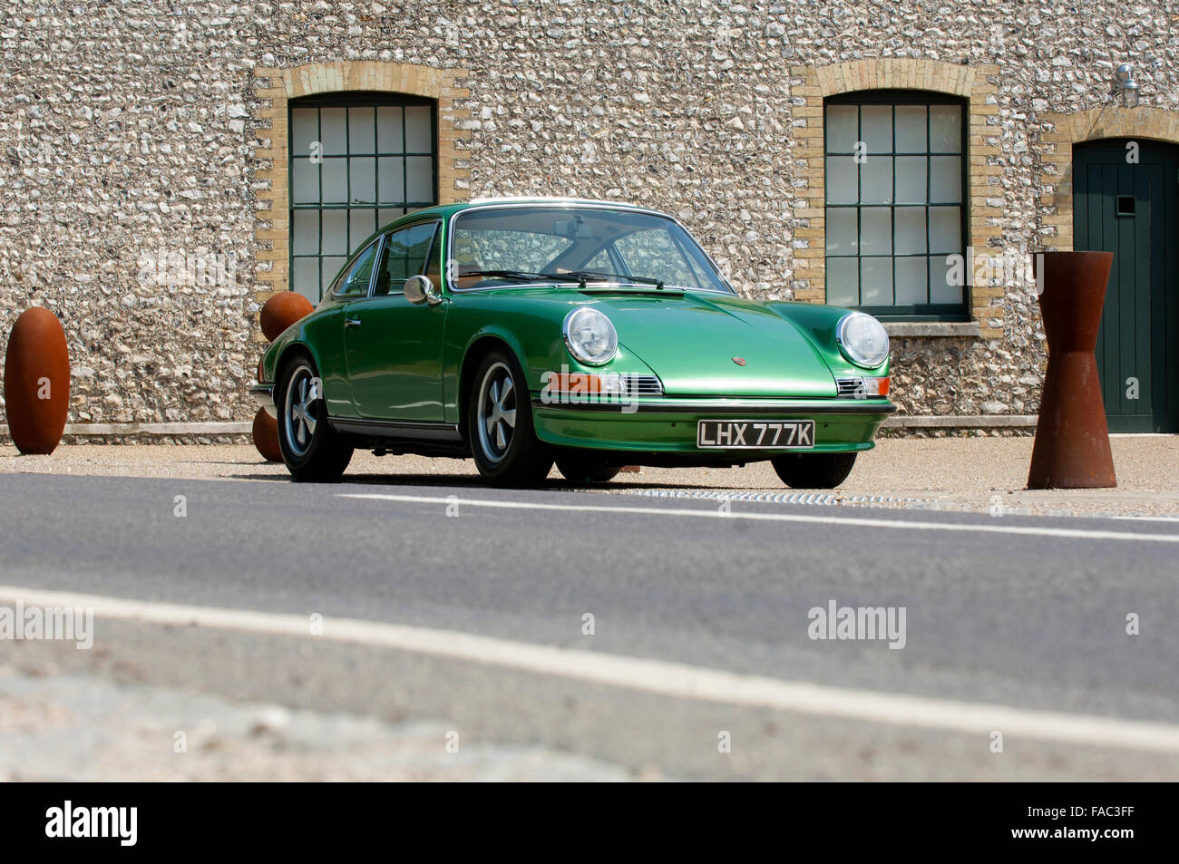 1972 Porsche 911S classic German air cooled sports car Stock Photo - Alamy
