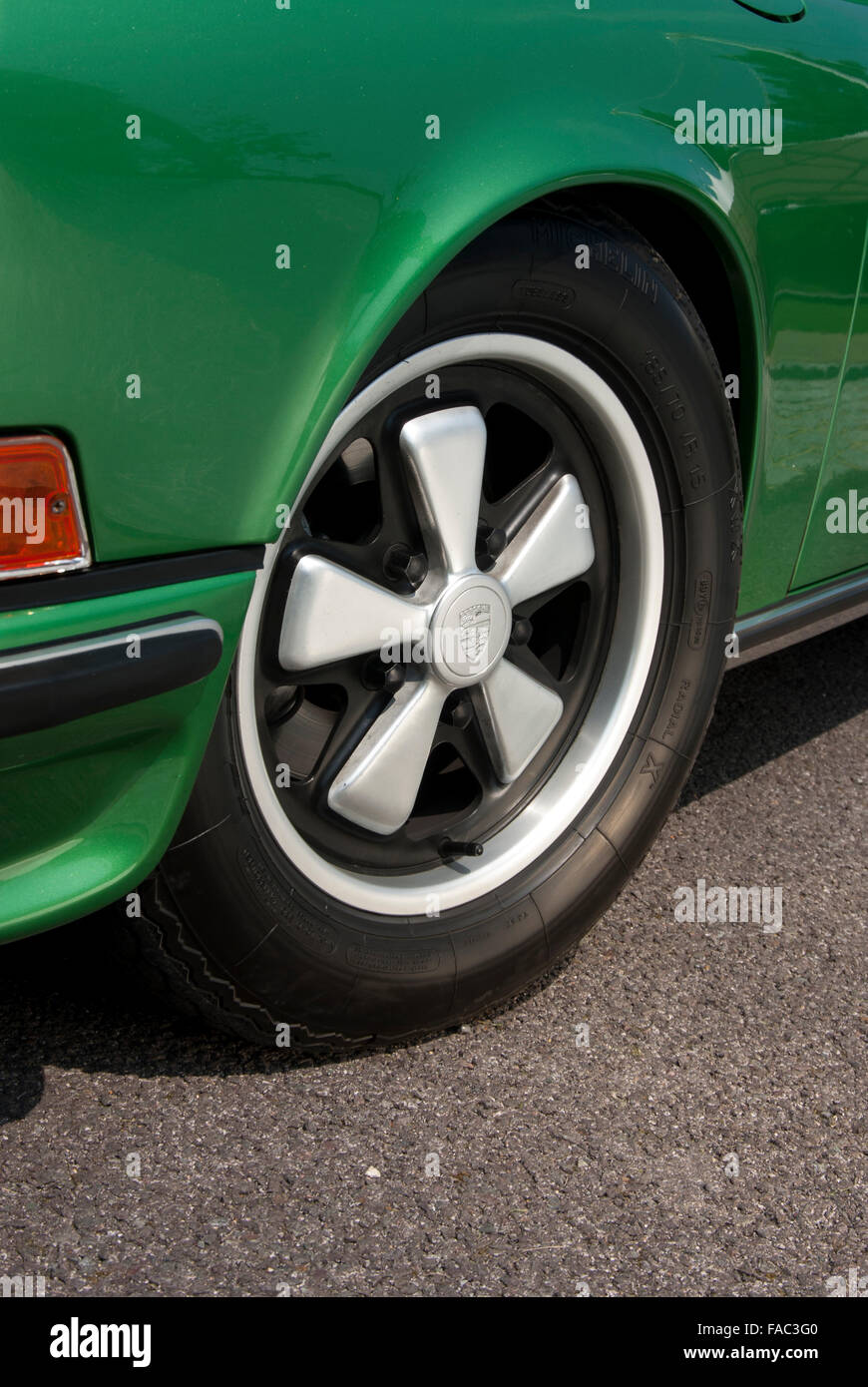 1972 Porsche 911S classic German air cooled sports car Stock Photo - Alamy