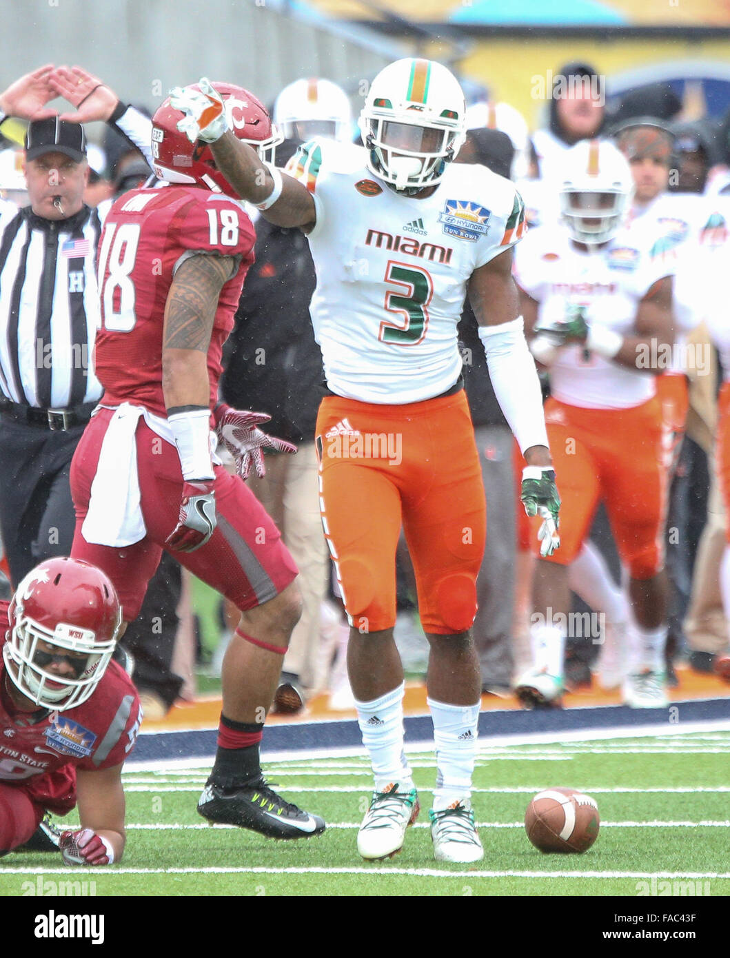 El Paso, TX, USA. 26th Dec, 2015. Miami's Stacy Coley #3 celebrates a ...
