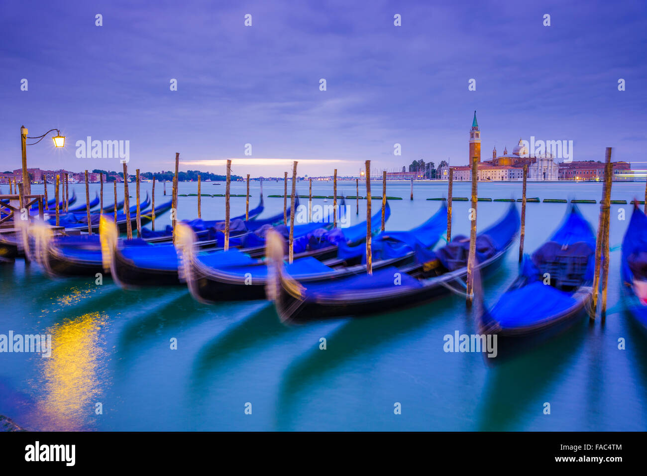Molo venice hi-res stock photography and images - Alamy