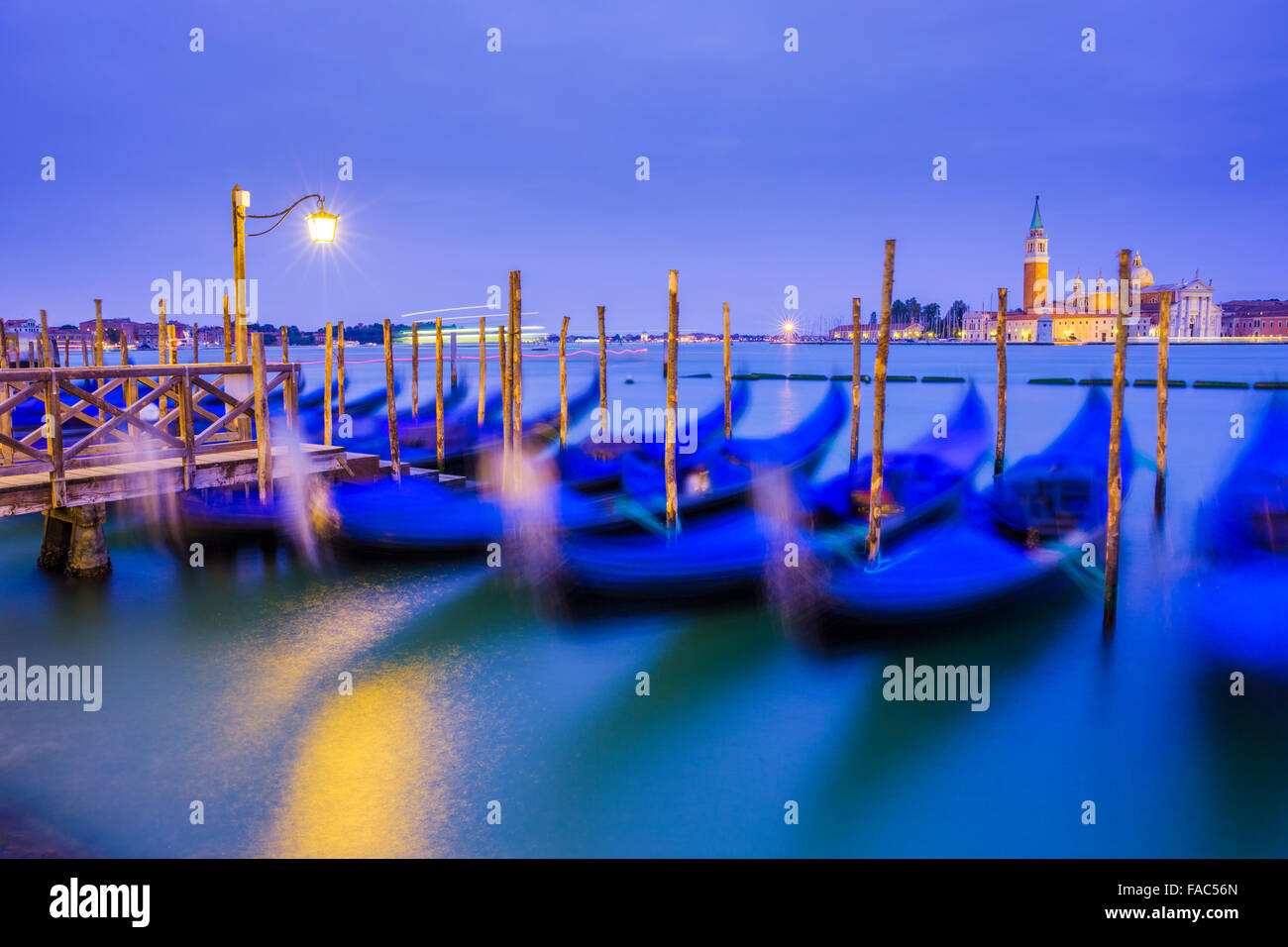 San Marco Traghetto Gondole Molo; Venice Stock Photo - Alamy